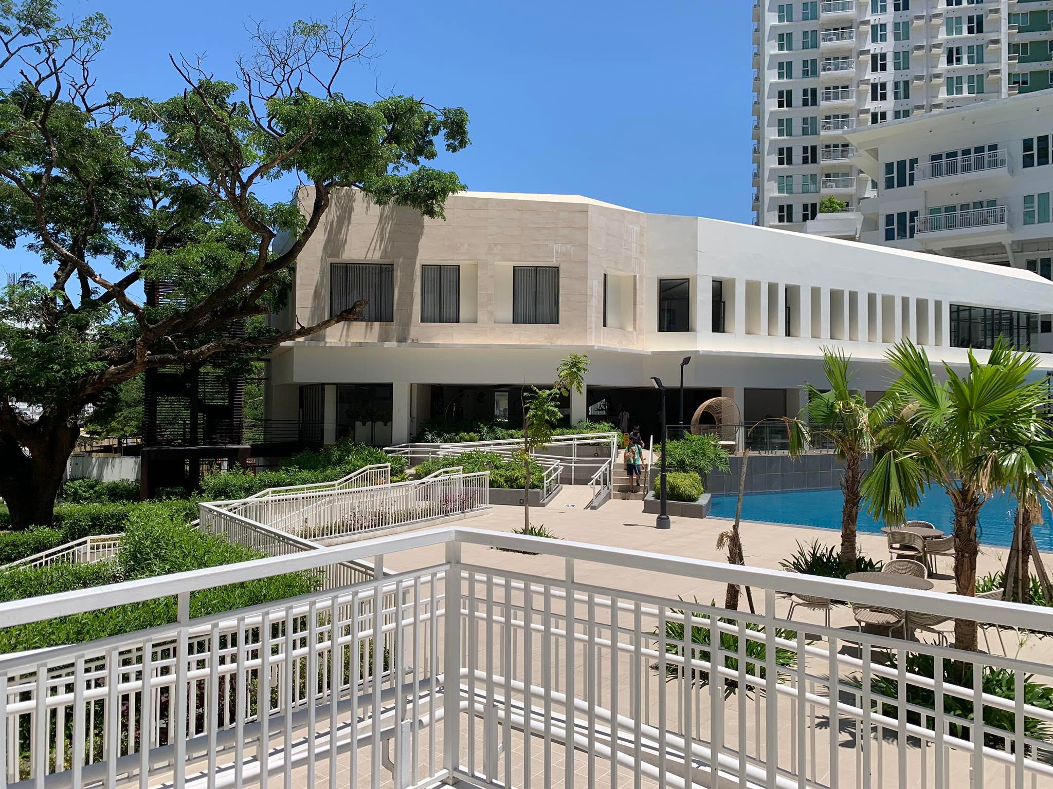 Solinea-Tower-1-1 | For rent